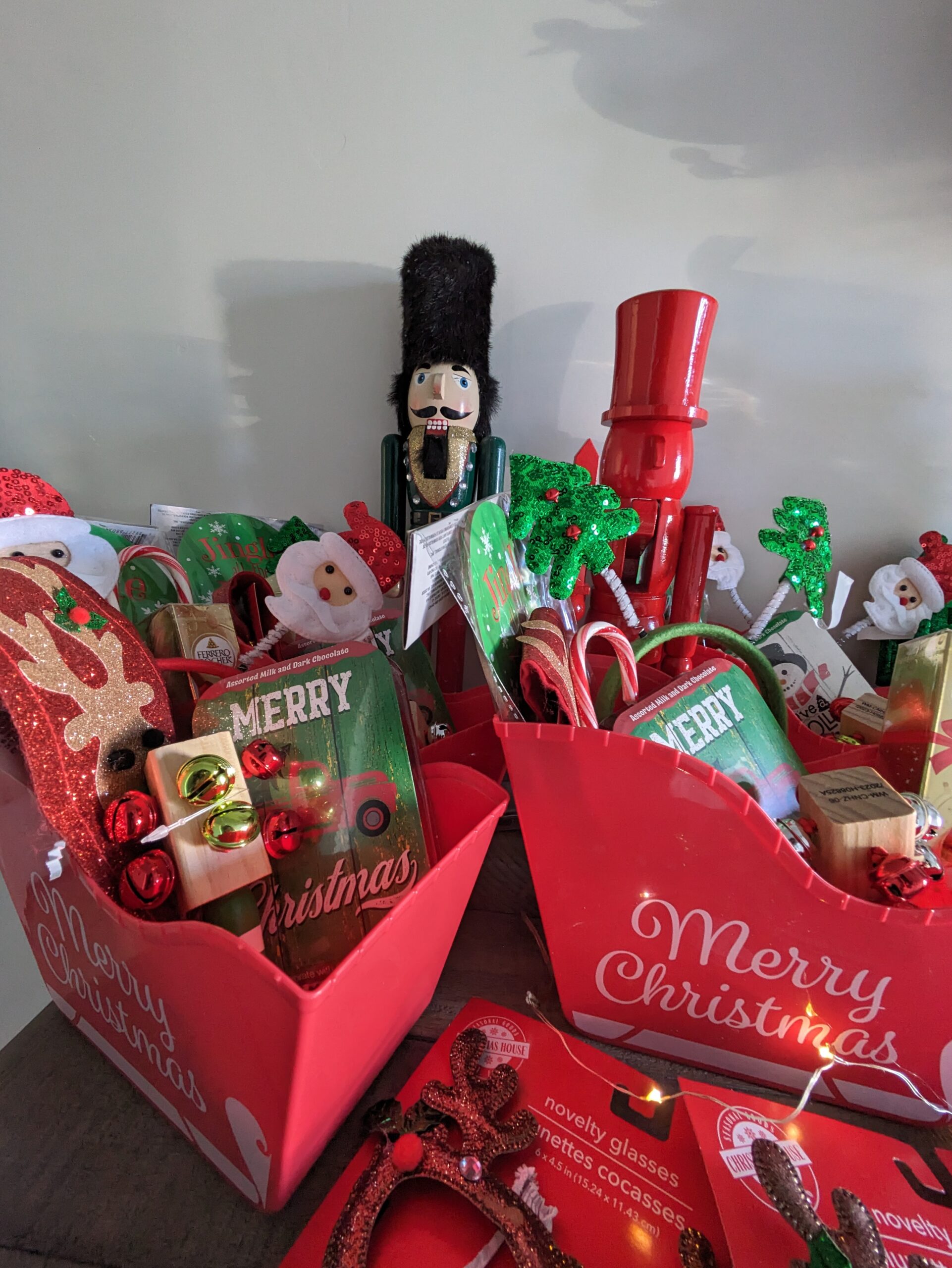 DIY Disney Christmas Party * Host A Mickey's Very Merry Christmas Party ...